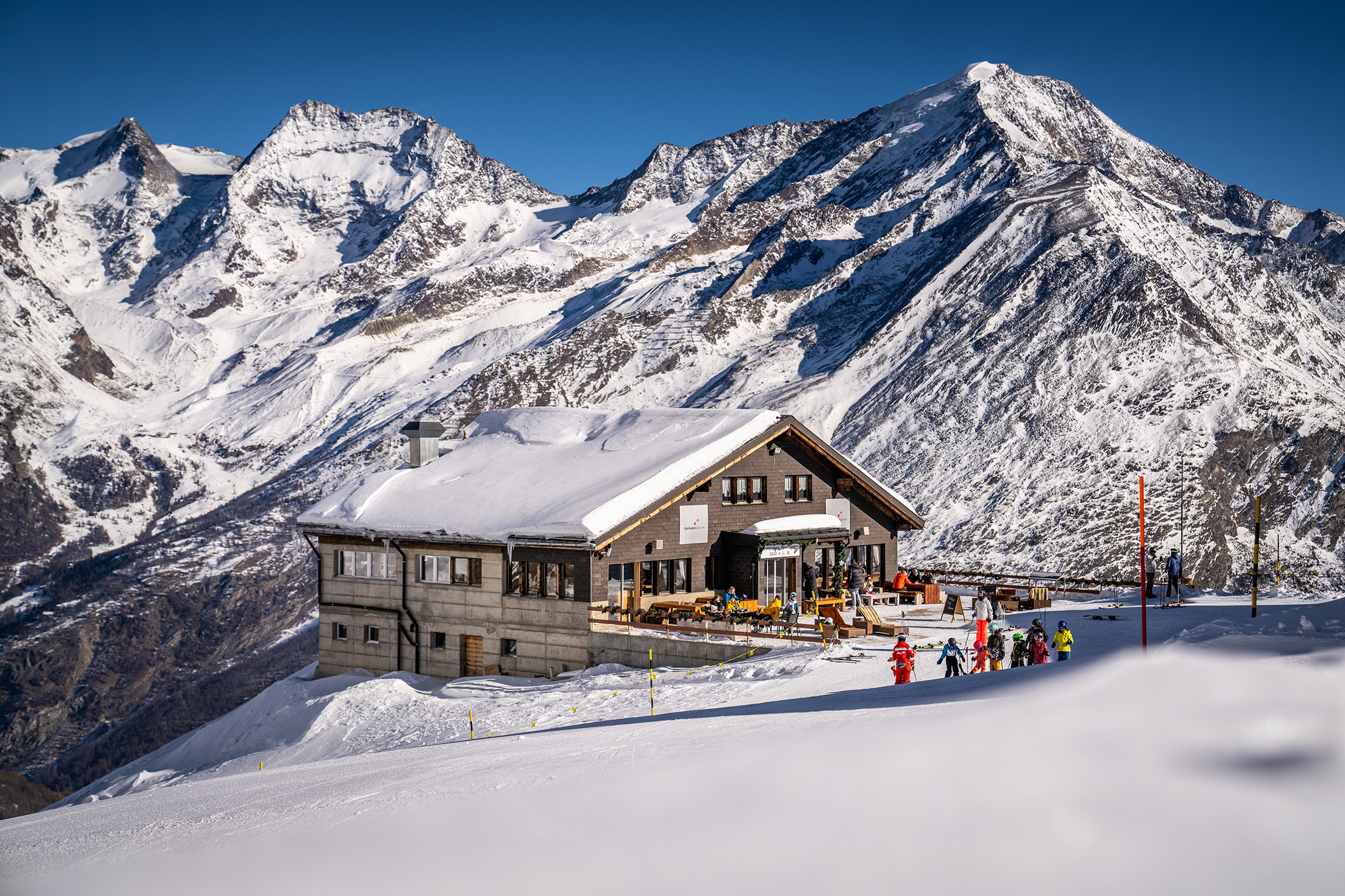 Res med oss till Saas Fee och The Capra | Lime Travel