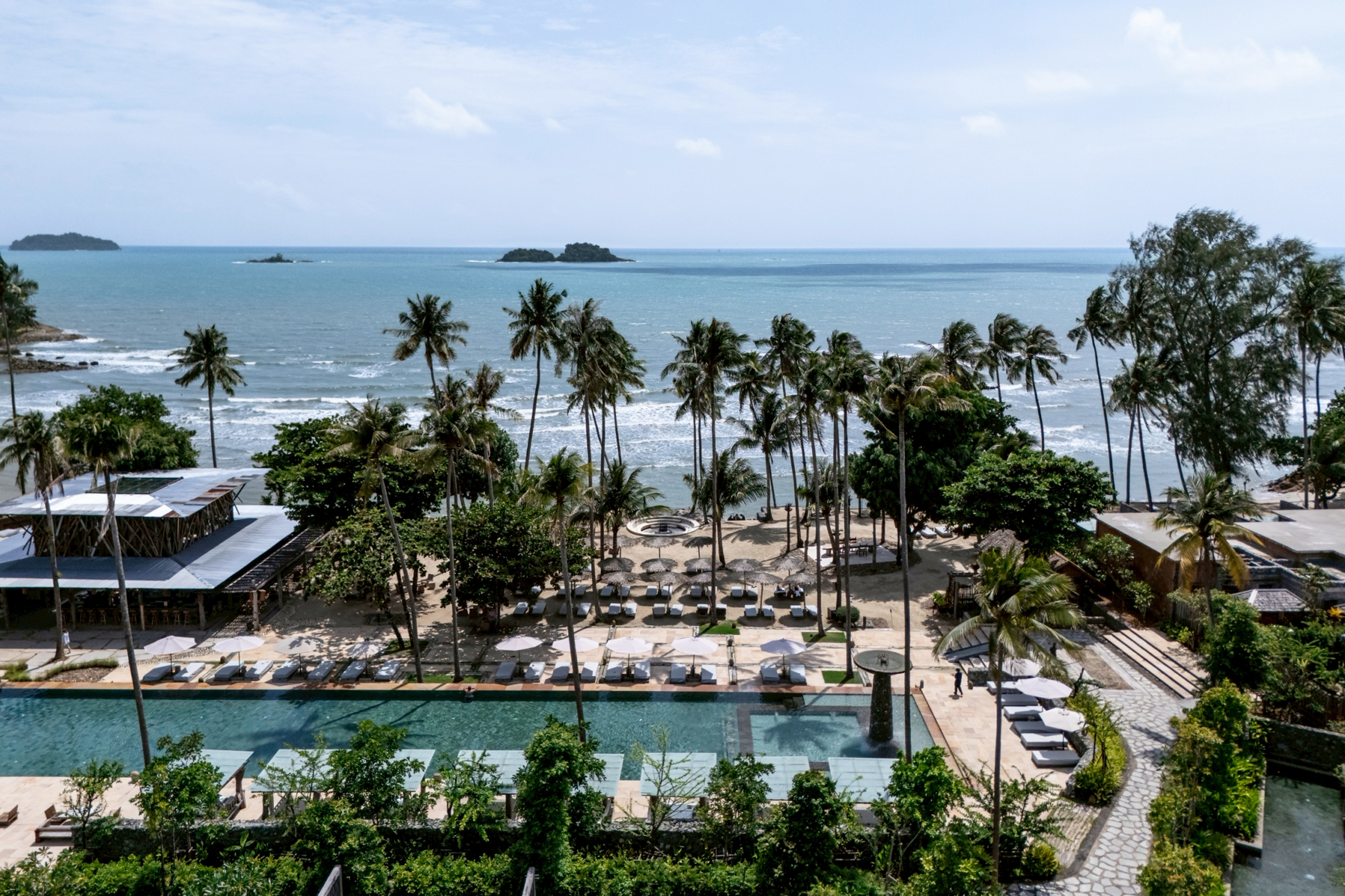 Dinso Resort & Villas Vignette Collection | Lime Travel